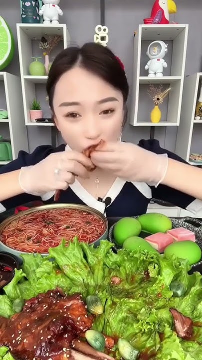 DIY Hotpot Challenge: Spicy vs Mild | Chinese Food #shorts #viral #shortsfeed #foodies - YouTube