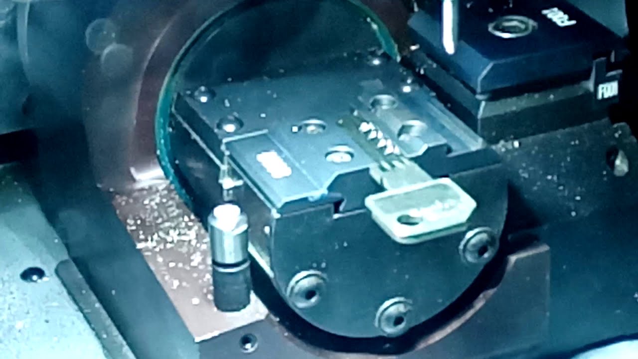 Нарезка ключа EVVA EPS на станке SILCA PROTECH - YouTube