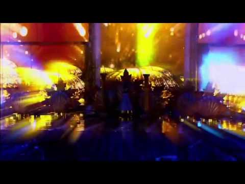 رقص ديبيكا بادكون في IIFA 2014