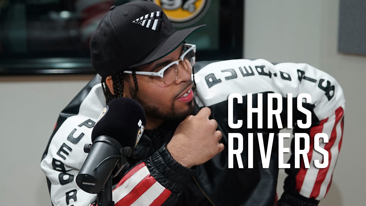 Chris Rivers Freestyles on Flex | #Freestyle042 - YouTube