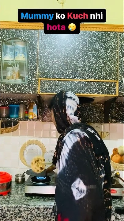 Humari mummy ko kuch nhi hota🥲 #shorts #short #relatable #indian #mom - YouTube