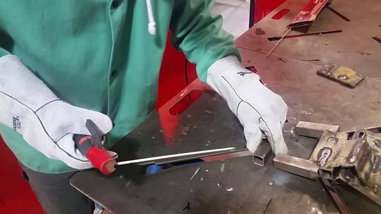 Mr. G's one minute lessons: How to arc weld with a stick electrode ...