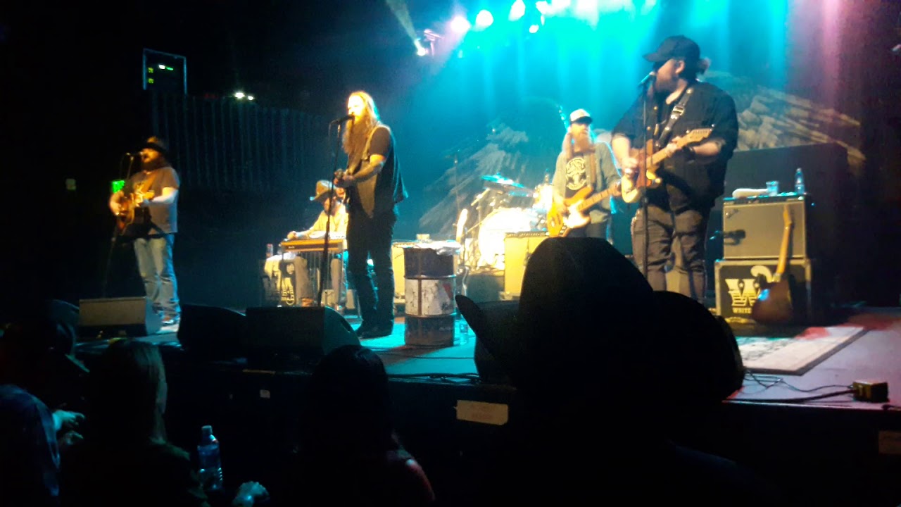 Whitey Morgan Waylon Jennings tribute 2/13/19 - YouTube