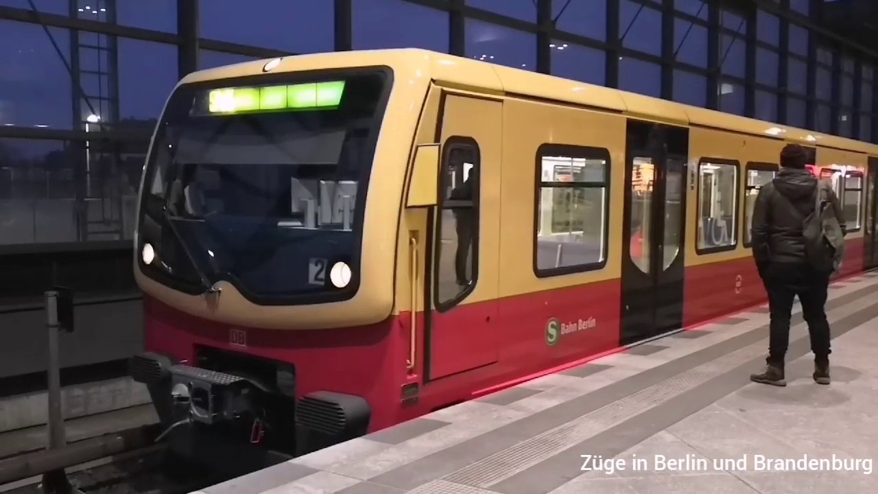S-Bahn Berlin: Redesign (BR 481) in Berlin Südkreuz - YouTube