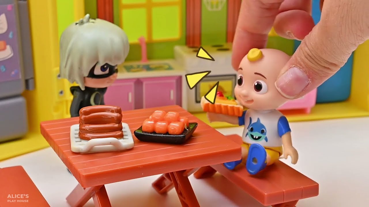Cocomelon Friend: JJ is a SuperHero | Pretend Play video for Kids - YouTube