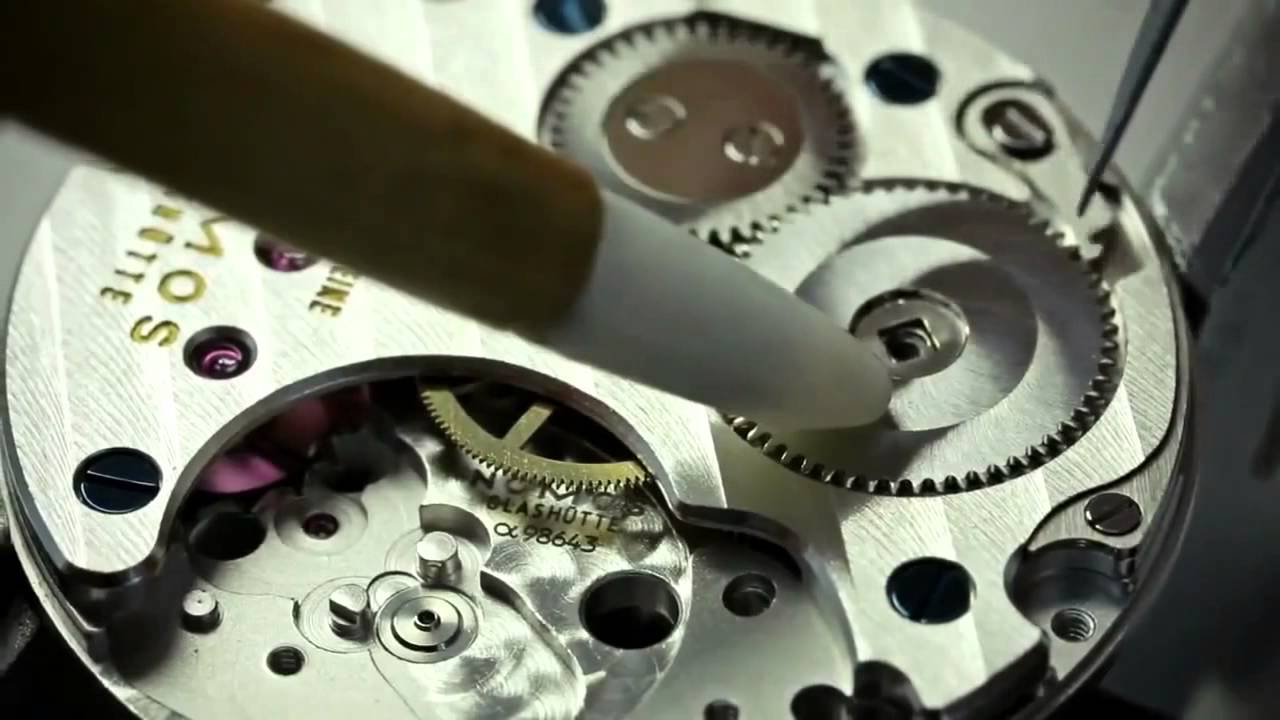 Amazing Engineering & Delicate Processes in Making a Watch - YouTube