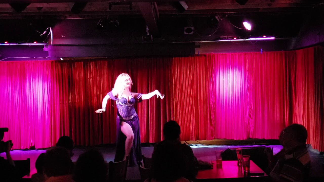 Peggy Harrison Belly dance solo "Bastannak" #glitterhamont - YouTube