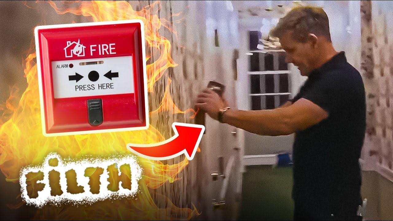 Gordon Pulls The FIRE ALARM on Restaurant | Hotel Hell | Filth - YouTube