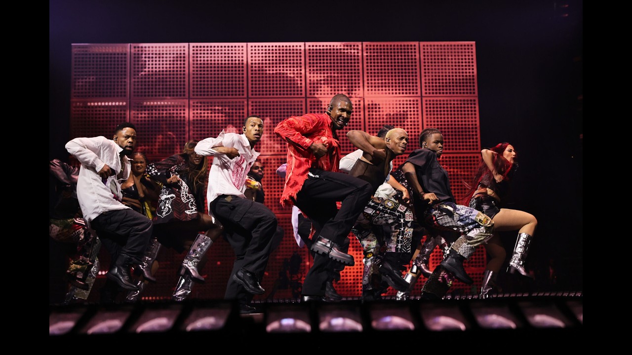 Usher Past Present Future - Washington DC 8/20 Floor Seats - YouTube