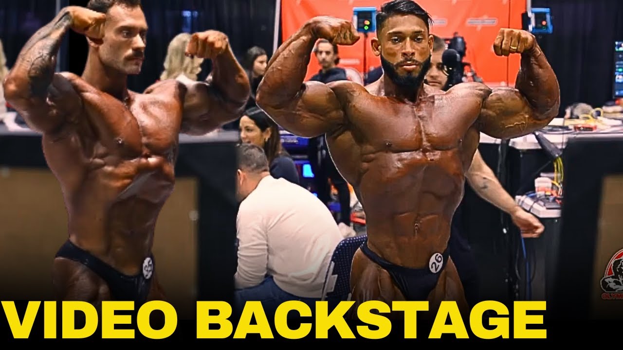 CBUM E RAMON POSANDO NO BACKSTAGE - YouTube