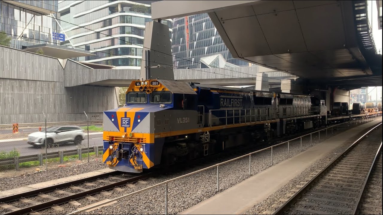 RailFirst VL351 & CFCLA VL353 Departing Southern Cross Station to Long ...