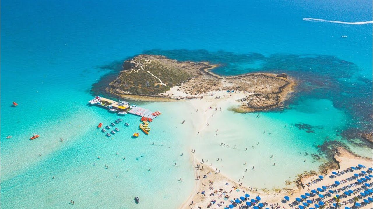 Ayia Napa Cyprus La Mejor Playa del Mediterráneo - YouTube