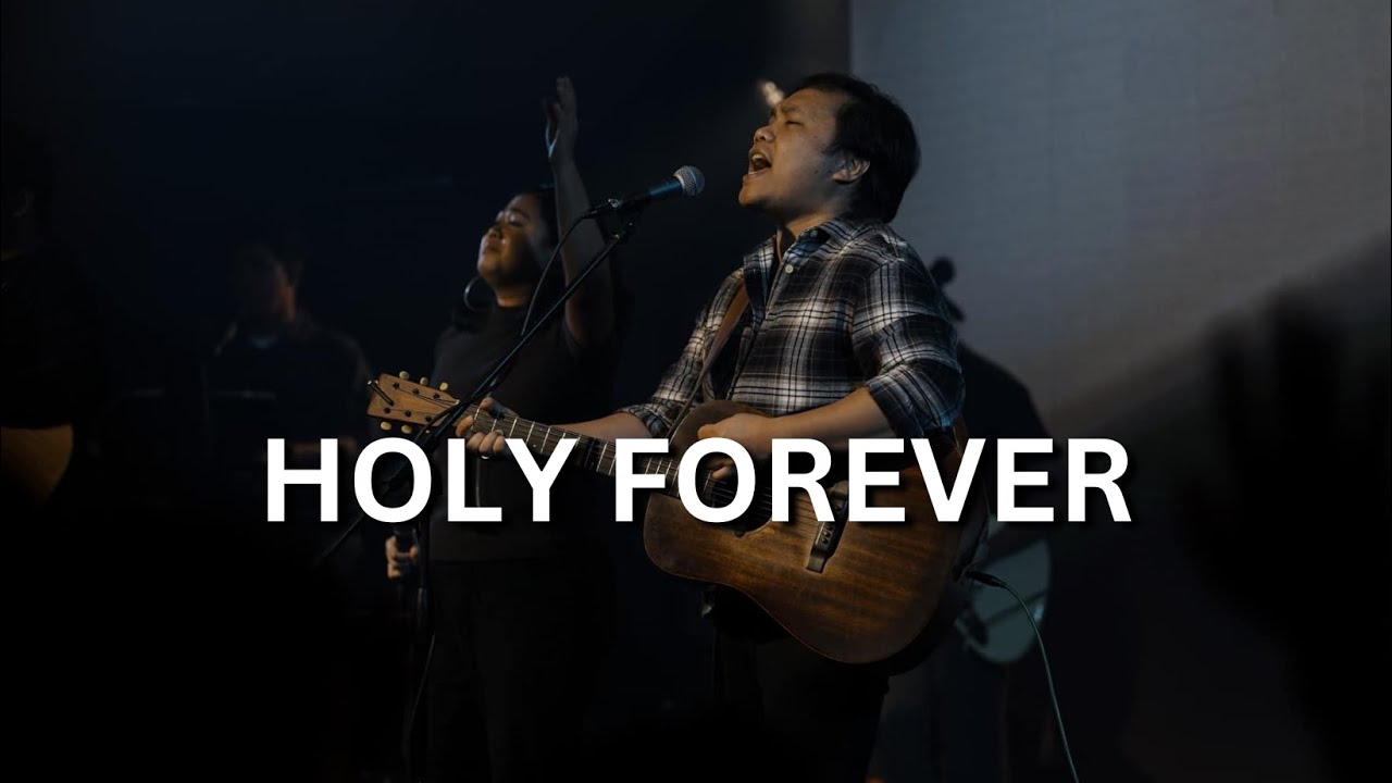 Holy Forever © Chris Tomlin | Live Worship - YouTube