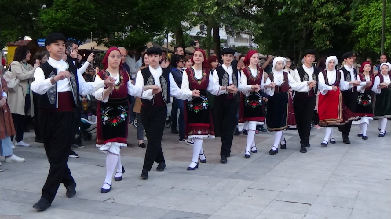 ΕΥΑΓΓΕΛΙΣΜΑΤΑ ΜΕ ΤΟΥ ΧΟΡΟΥ ΜΕΛΙΣΜΑΤΑ - Λαογραφικός Σύλλογος Βλάχων ...