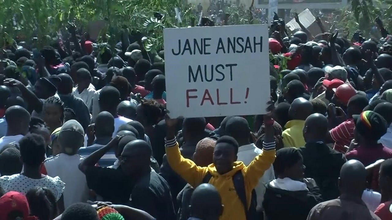 Political protests in Malawi turn violent | AFP - YouTube