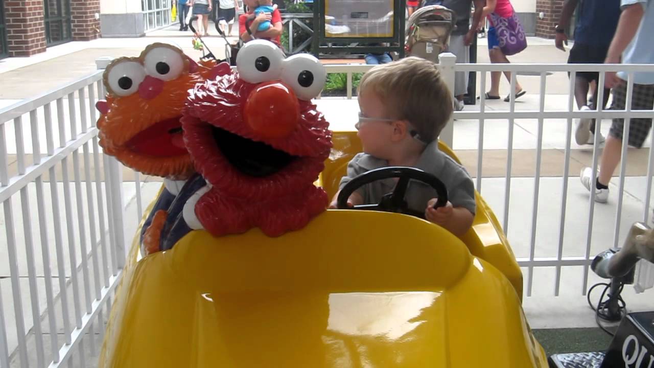 Elmo Ride - YouTube