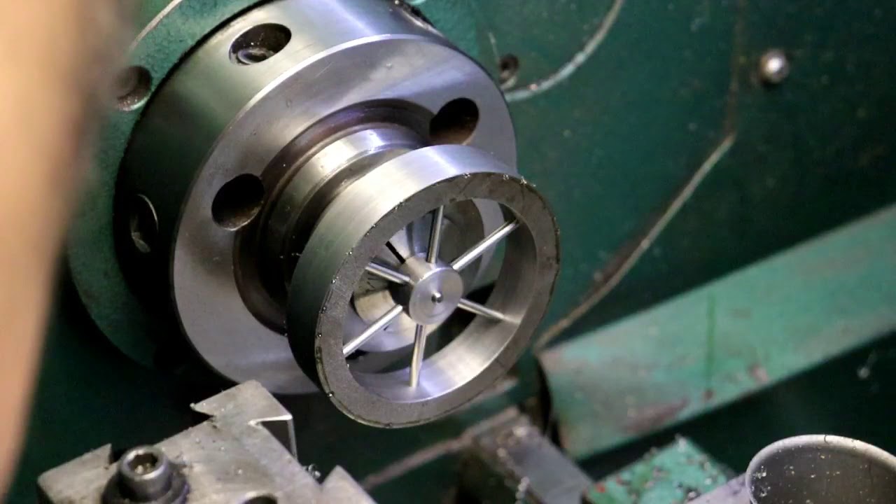 Small steam engine build 19 spokes in - YouTube