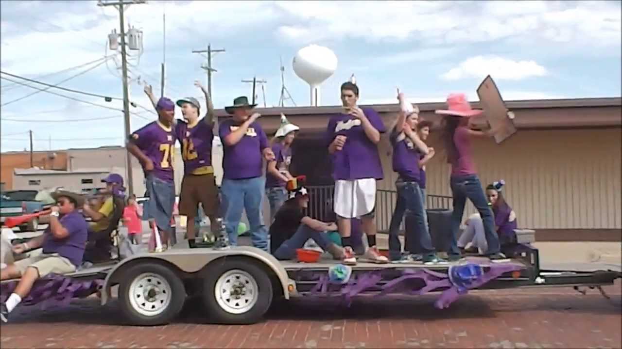 2013 Homecoming Parade in Small Town America, Merkel, Texas - YouTube