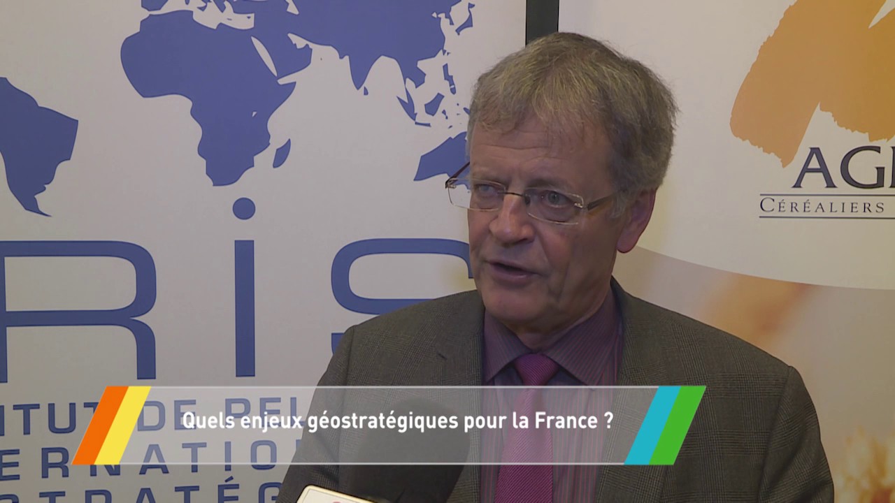 Interview de Pascal Boniface, Directeur Général de l'IRIS - YouTube
