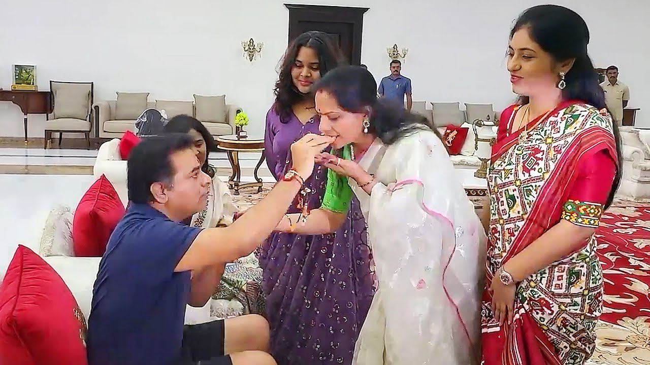 MLC Kalvakuntla Kavitha Ties Rakhi To Minister KTR | Raksha Bandhan Celebration | News Buzz ...