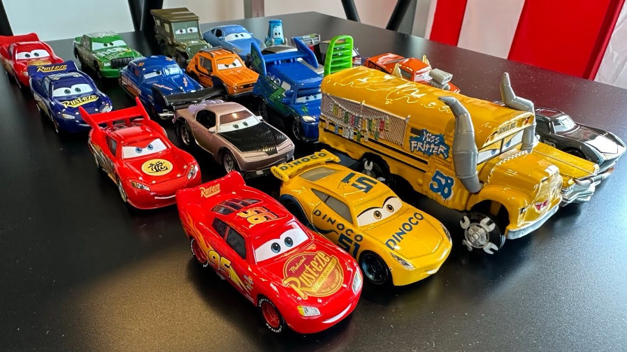 Disney Pixar Cars fall into water: Lightning McQueen, Chick Hicks ...