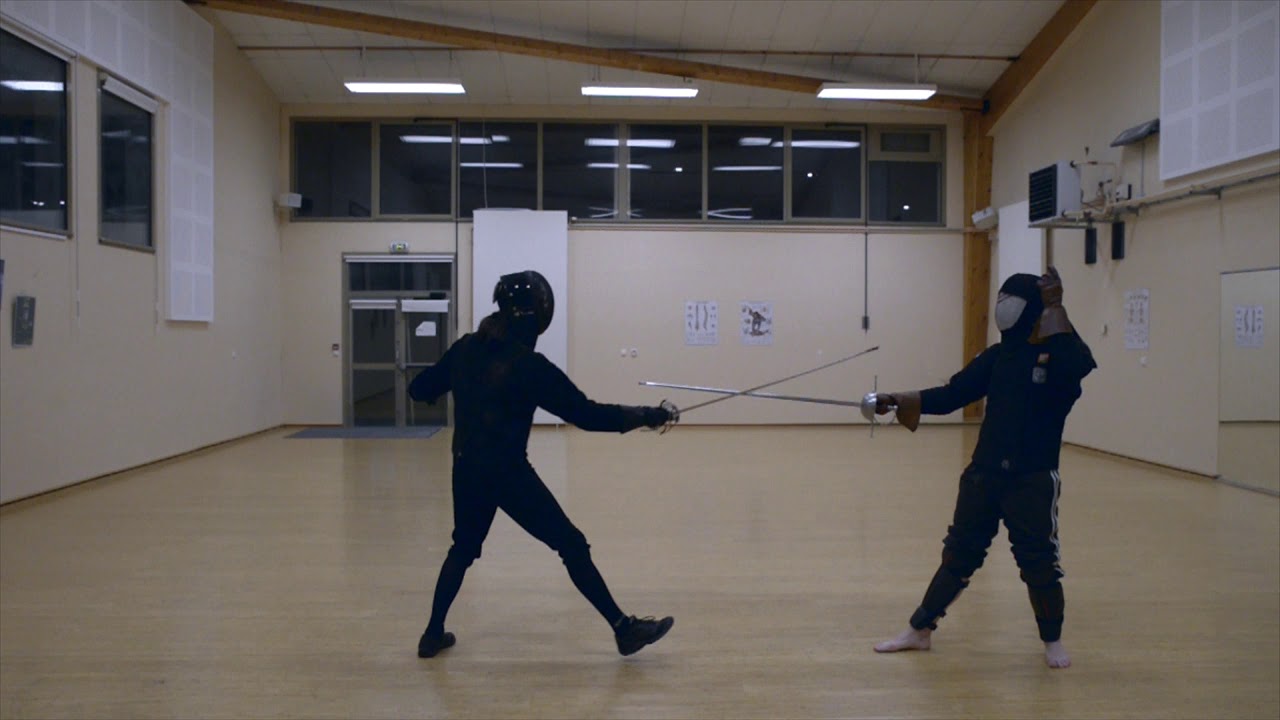 Charles Besnard's passing step, and its counter - YouTube