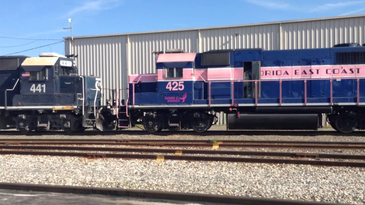 FEC Locomotive 415 Departs With Locomitives 716,431,441,425 ...