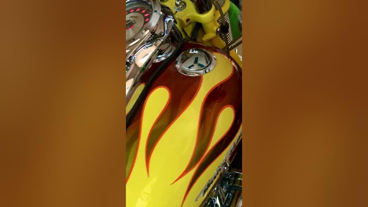 Harley-Davidson CVO Springer 2009 with Python exhaust. - YouTube