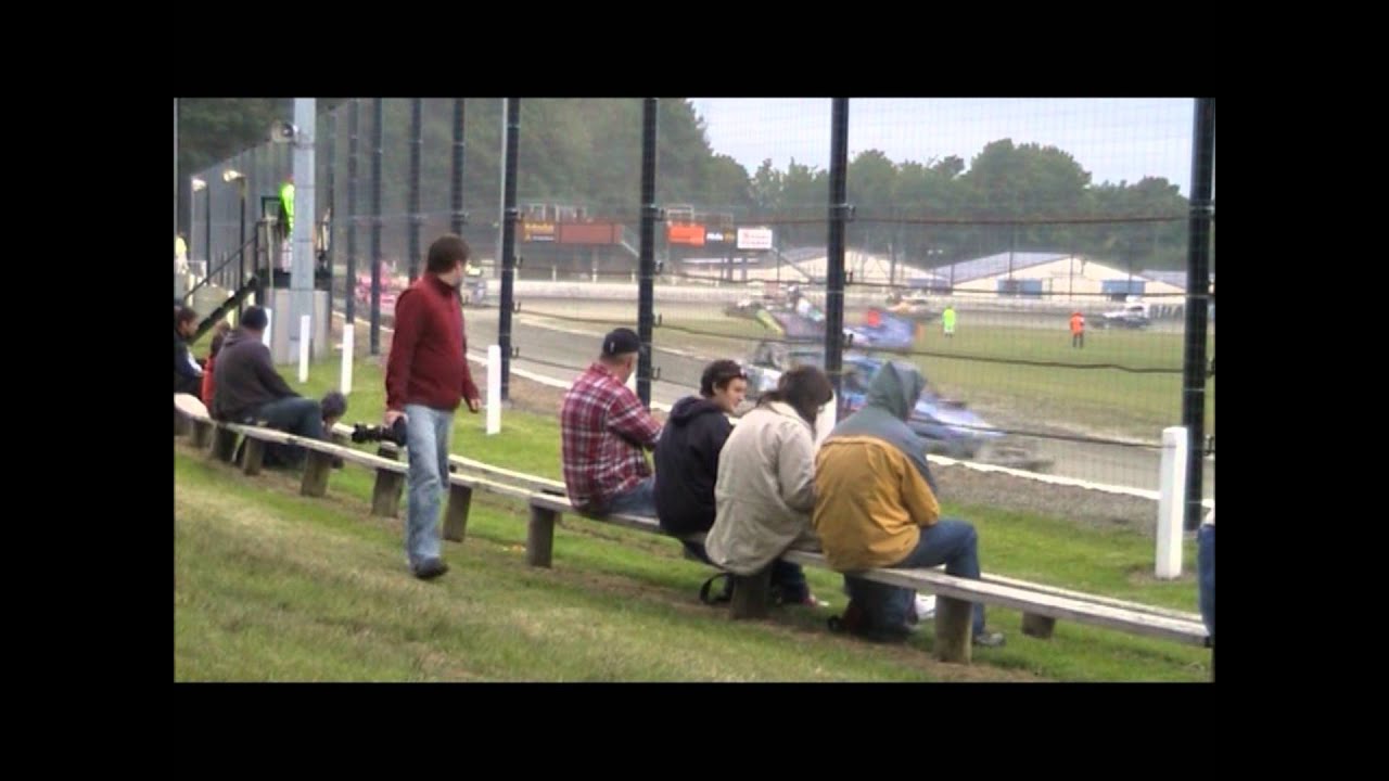 stockcars,stratford speedway 10/12/11 - YouTube
