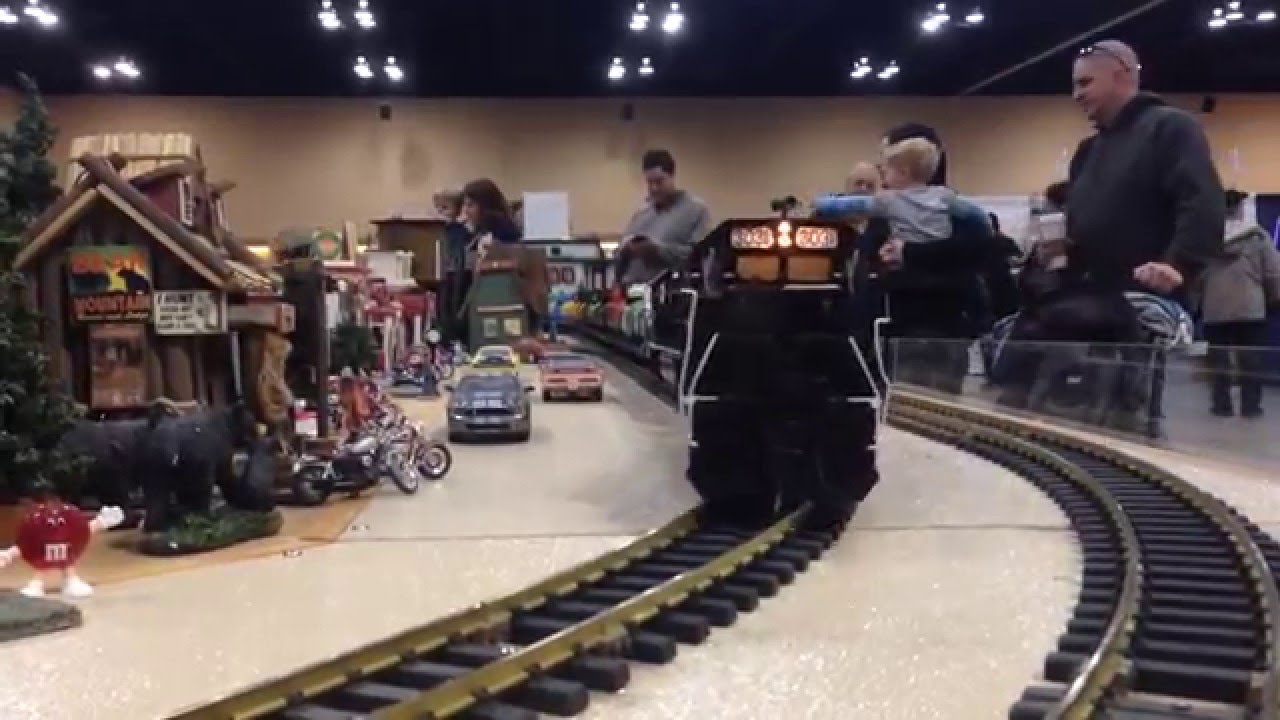 Worlds Greatest Hobby on Tour 2016, Chicago/Schaumburg, IL - YouTube