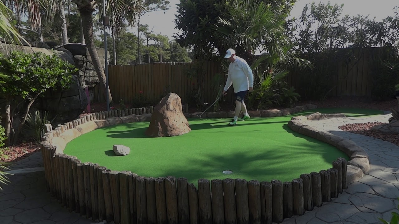 Hawaiian Rumble Mini Golf Hole 12. How to make the ace. - YouTube