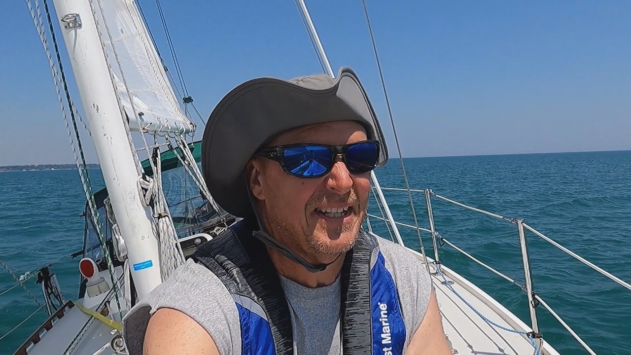 Lake Michigan Sailing - Day Sail to Kenosha - YouTube