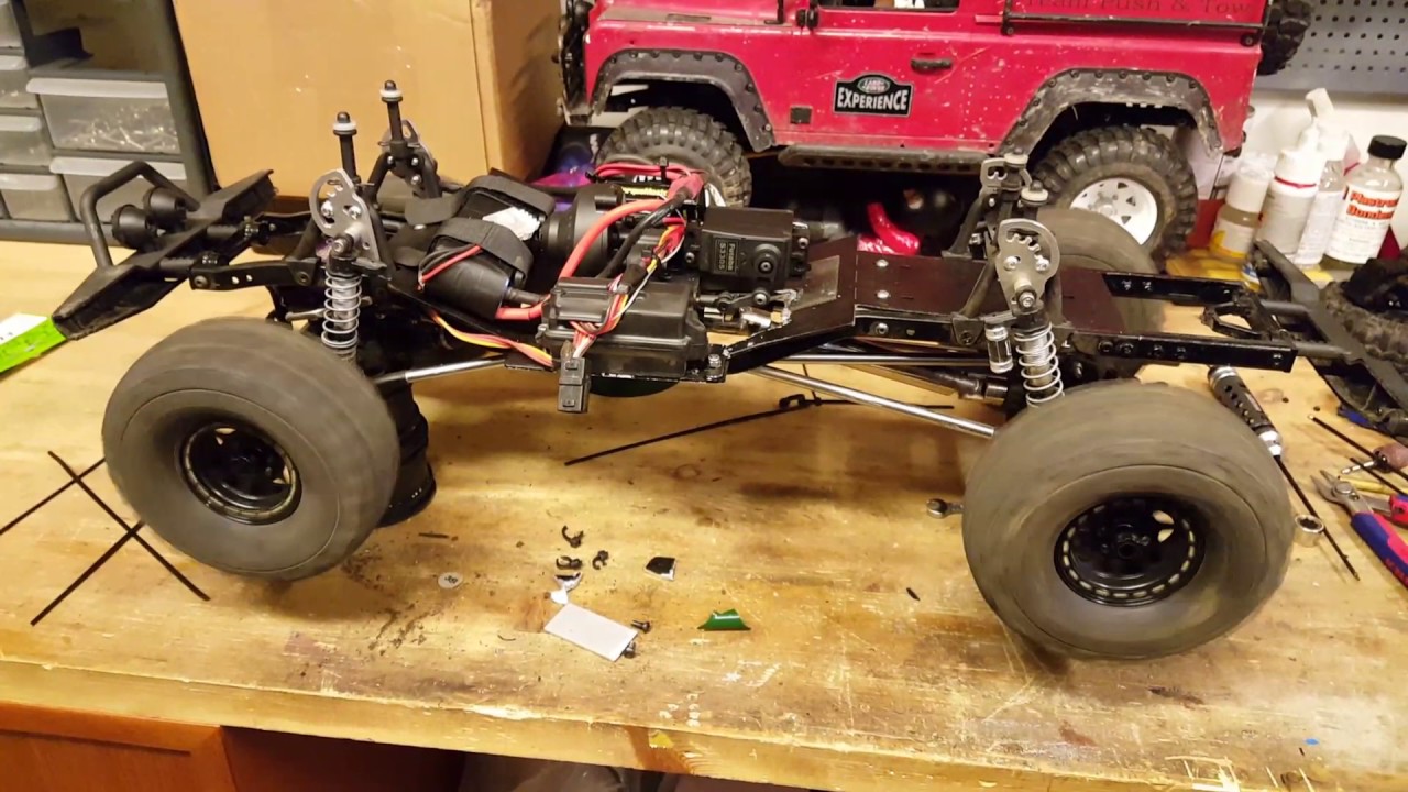 Axial Dig unit - YouTube