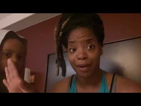 BREASTFEEDING ON VACATION