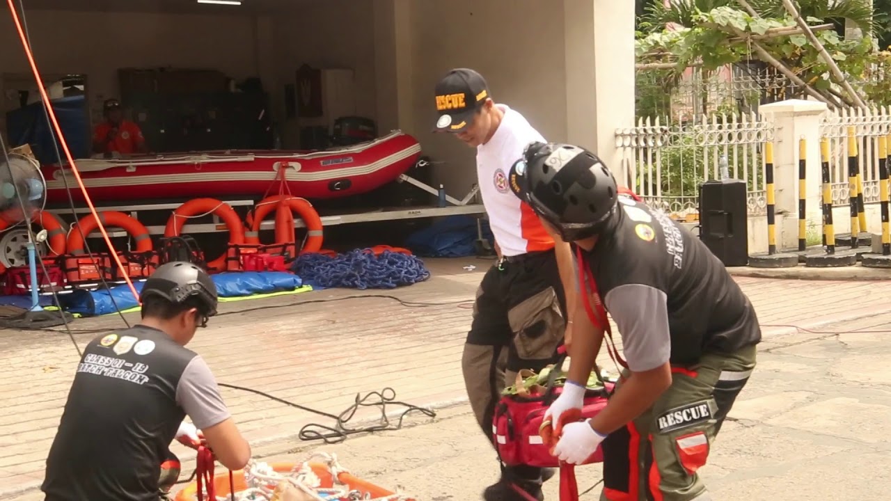 Municipality of Binangonan Barangay Rescue March Challenge 2019 - YouTube