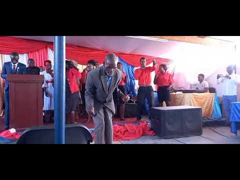 Old man crazy dances in church that left everyone shocked 😲😳#afm # ...