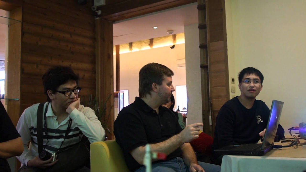 hobby trains 10183 作者 (Steve Barile) 設計過程的介紹 2012/4/7 台中演講 I - YouTube