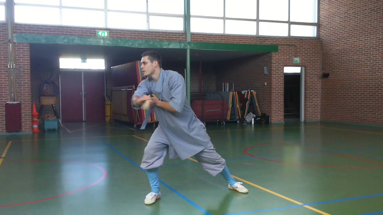 Yin Shou Gun step by step. (Shaolin Staff) - YouTube