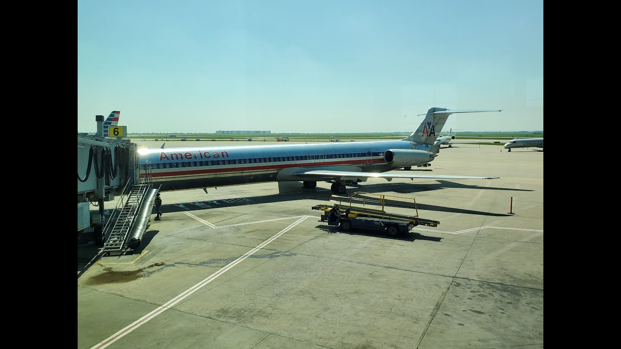 American Airlines MD-80 Retirement Flight Taxi and Takeoff from OKC ...