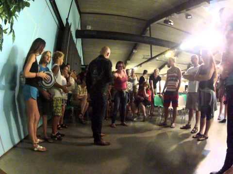 PatrIck PickArt hypnotizes some deaf people.