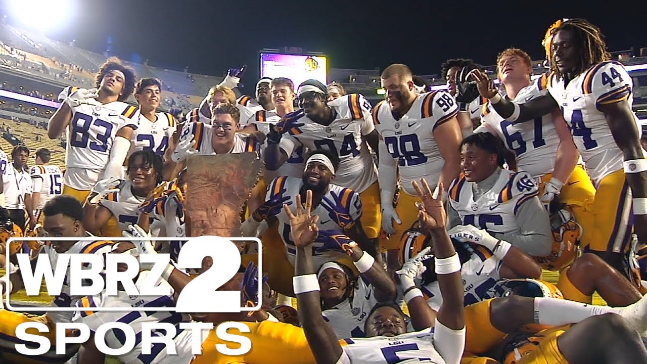 LSU celebrates with "The Boot" after win over Arkansas - YouTube
