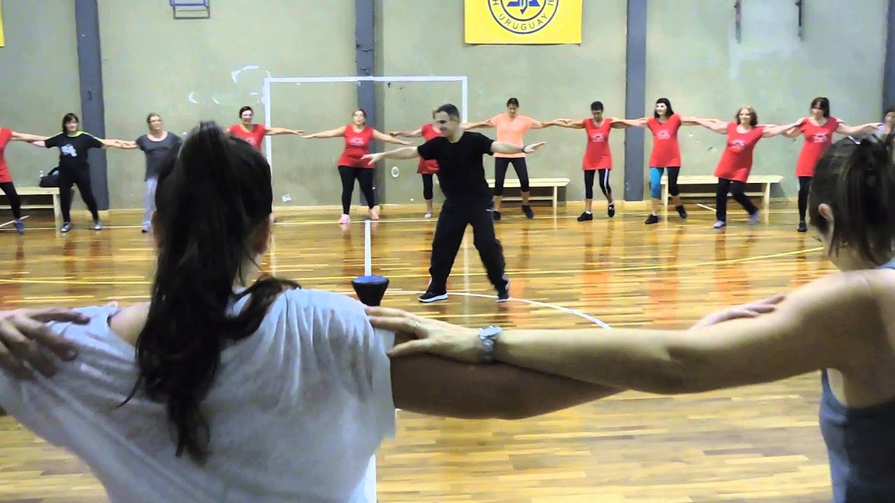 JIBUK BAJASHEJA - Oren Ashkenazi חיבוק בחשיכה - אורן אשכנזי - YouTube