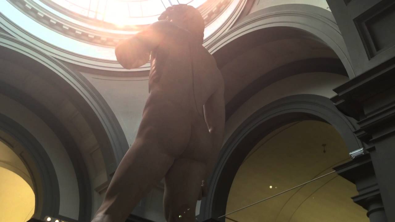 Michelangelo's David (from behind) - YouTube