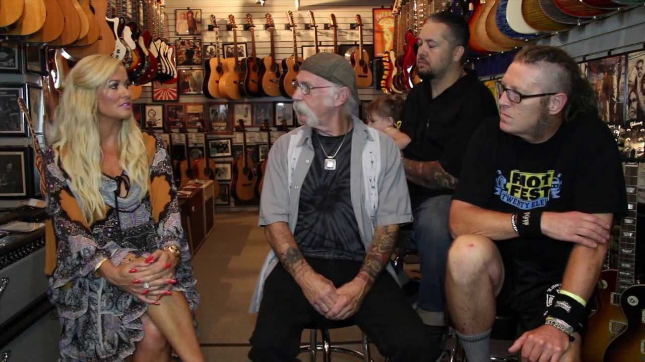 In the Vault with Shanda Golden-Thee Orbiters - YouTube