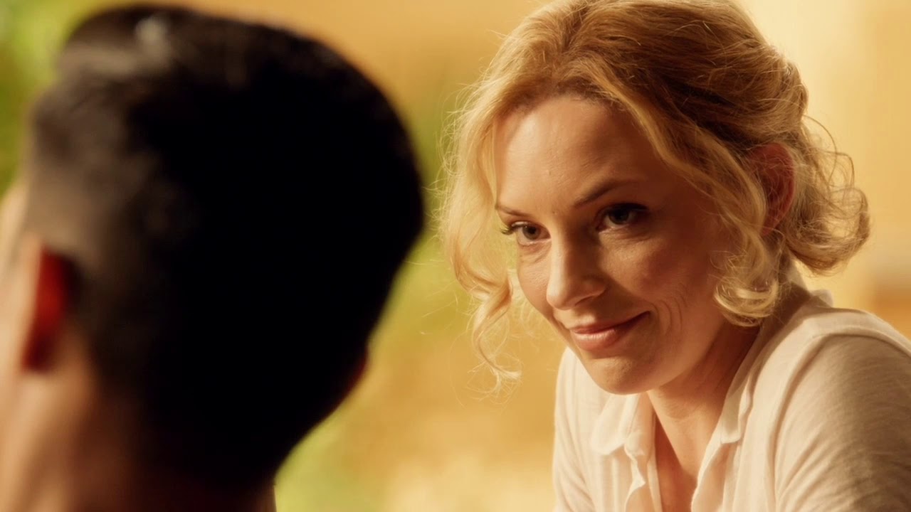 Magnum & Higgins | Magnum PI 3x08 - YouTube