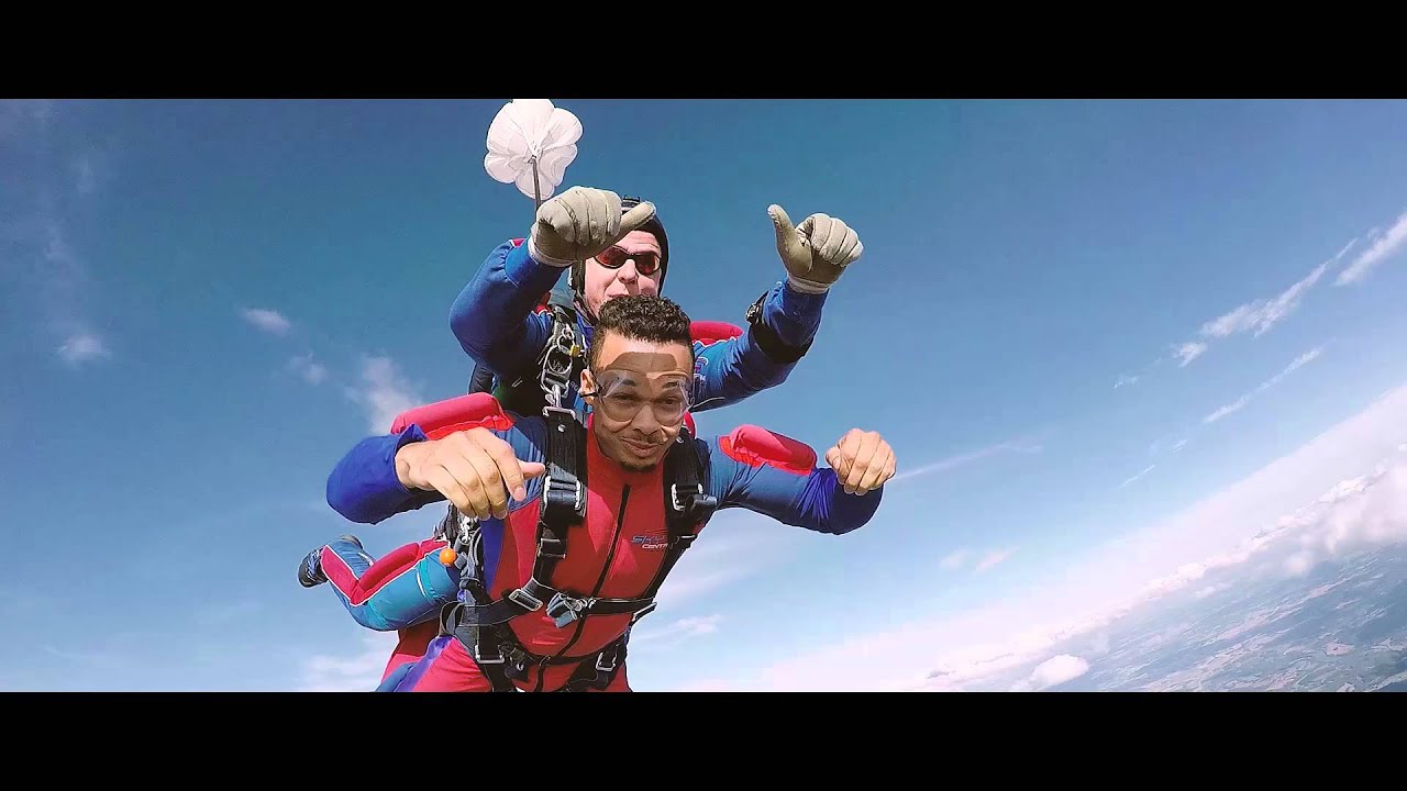 Tandem Skydiving 4000M FREE FALL - Play It Wild - YouTube