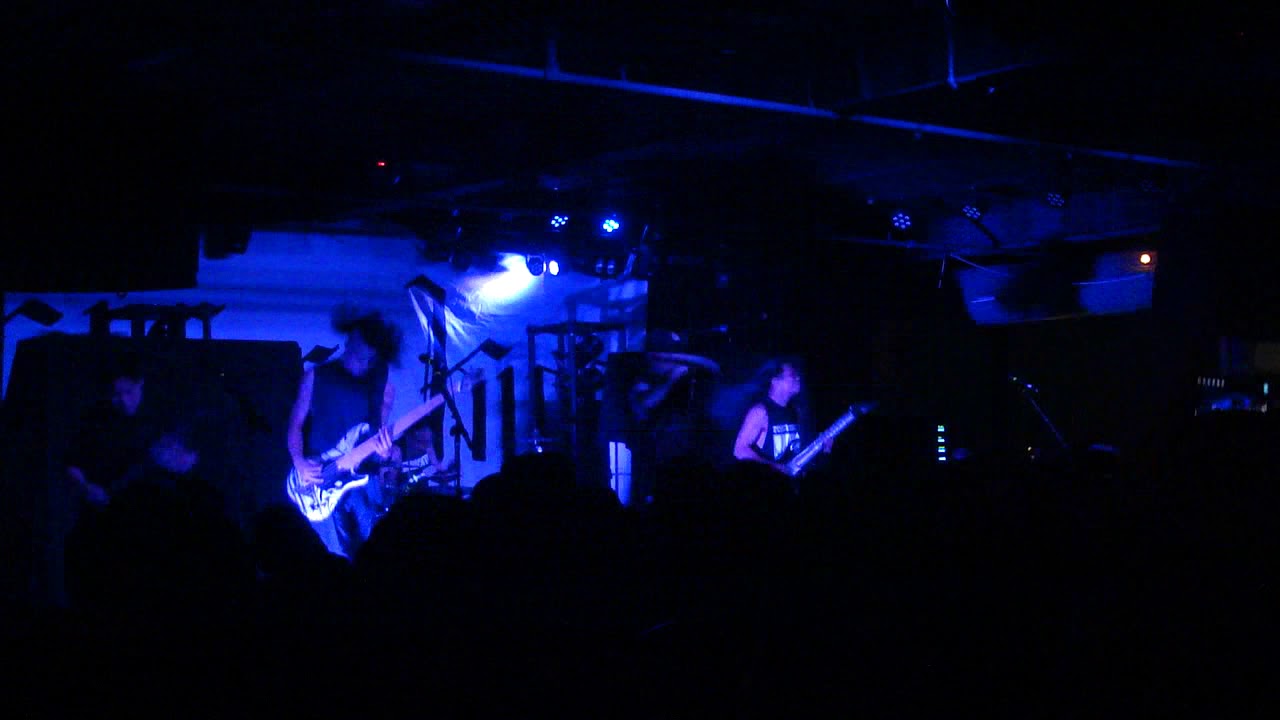Crystal Lake - Aeon - Live St. Louis 2020 - YouTube