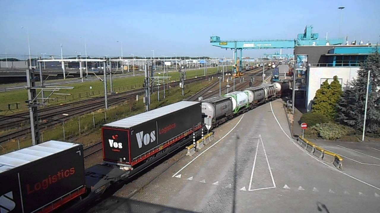 RSC Terminal Rotterdam/ Aankomst DB Schenker 6421 + Verona Shuttle ...