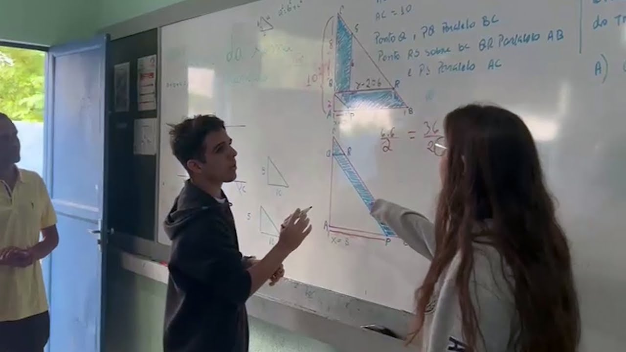 Alunos ganham medalhas na Olimpíada Internacional de Matemática - YouTube