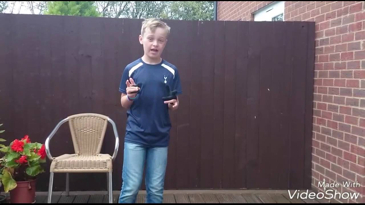 Play Like The Pros: Brandon Vu's Chopstick Tower - YouTube